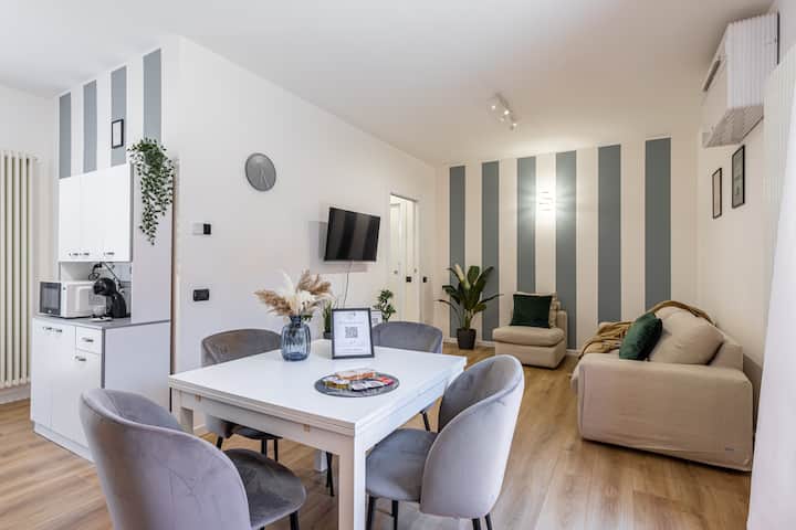 [Lecco Luxury] Lago E Centro A 3' Design & Netflix - Lecco