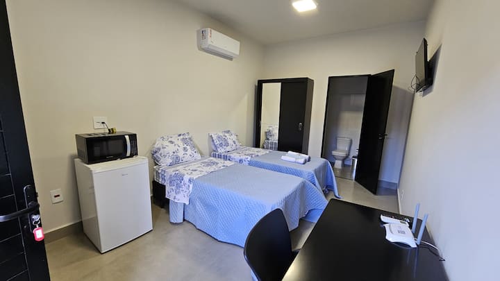 Apartamento 03 Ribeirao Preto Flat Kitnet Wi-fi Ar - Ribeirão Preto