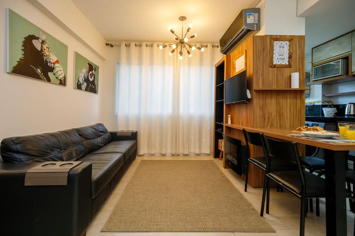 Cozinha Equipada, Lava-seca, Vaga Piscina Academia - Porto Alegre