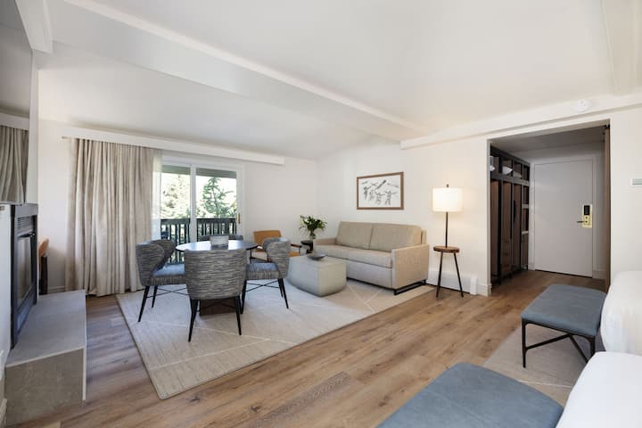 Sitzmark Vail Mountain View 2 Queen Junior Suite - Vail, CO