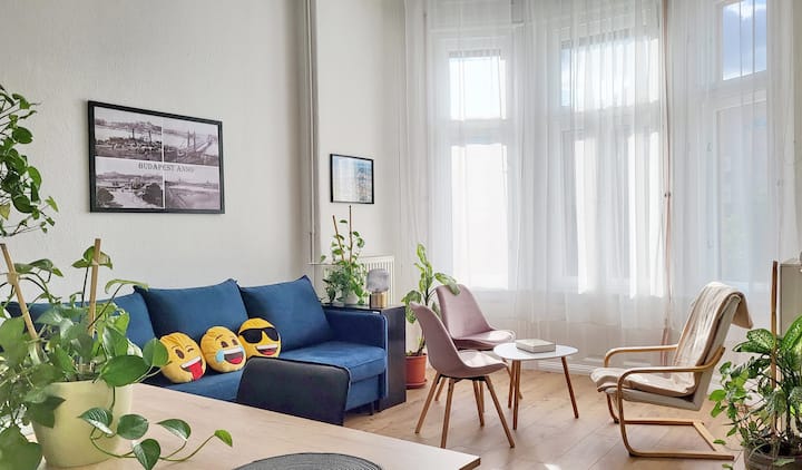 In The Heart Of Buda - Budapešť