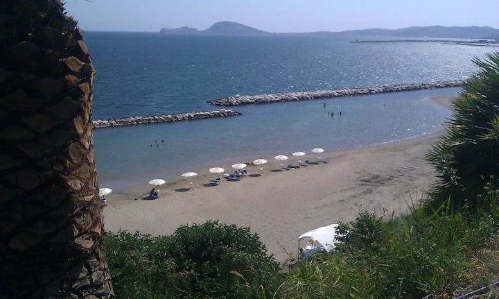 Villa Giulia: Cozy Flat Next To The Beach. - Formia