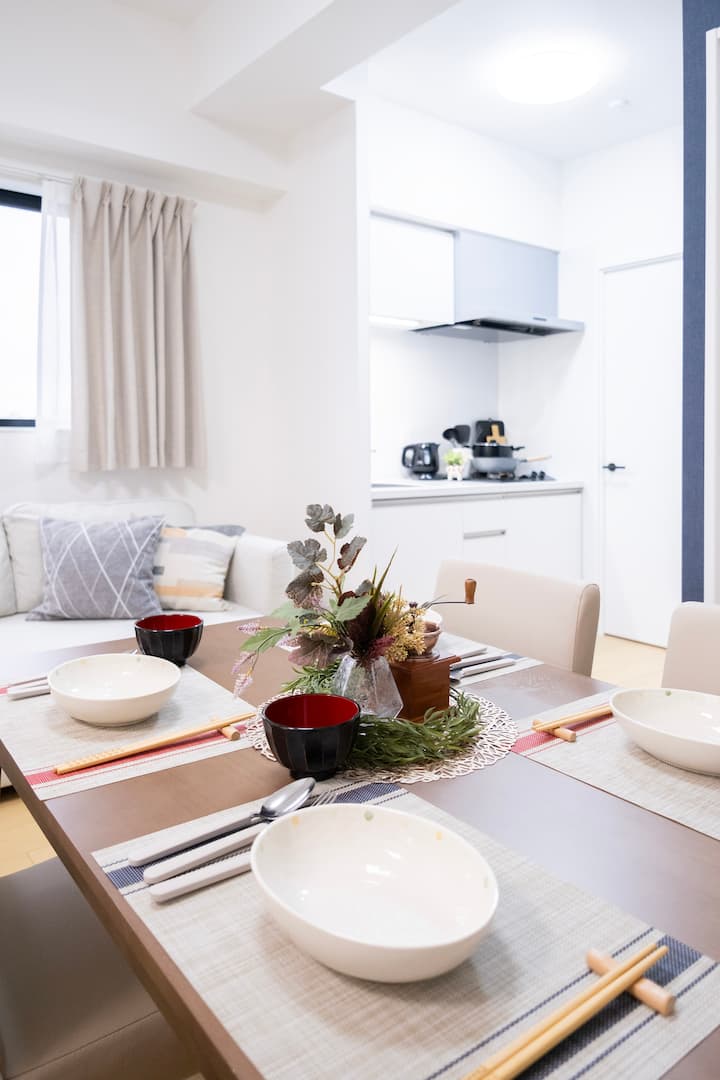 The Peak Tsutenkaku Apartment For 4 Pax - Osaka
