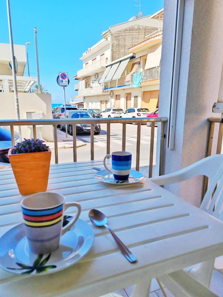 Atelier Immobiliare •Casa Margarita•, Beachfront - Marina di Ragusa