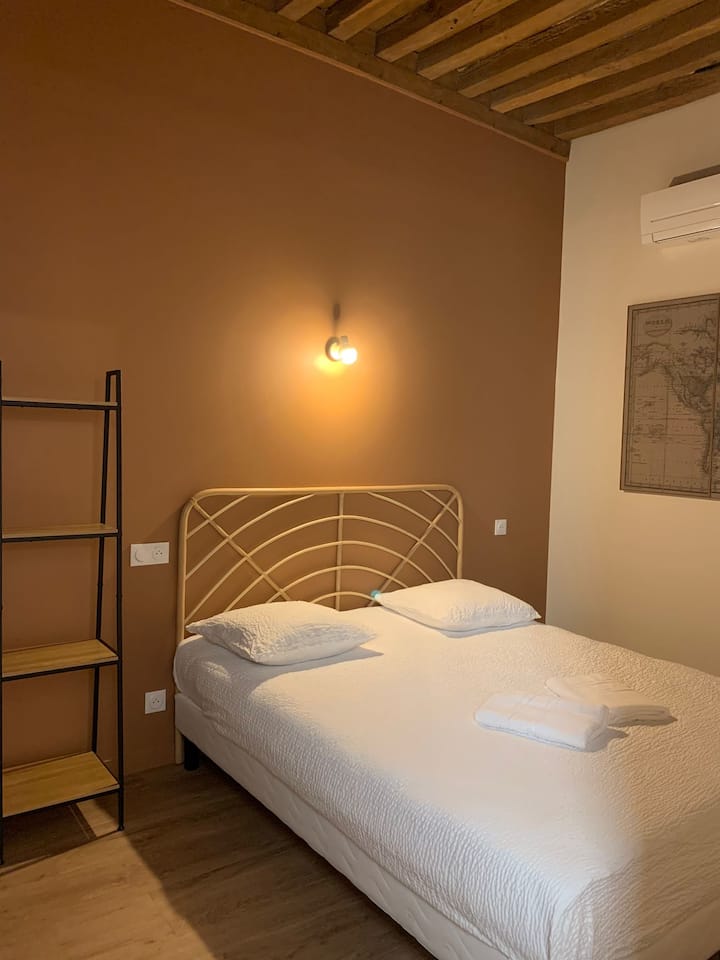 Navire Appartement 4/5 Personnes, 2 Chambres - Paray-le-Monial