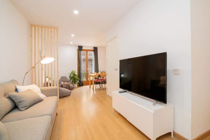 Bright And Comfy One Bedroom Apt In City Center - Barcelona
