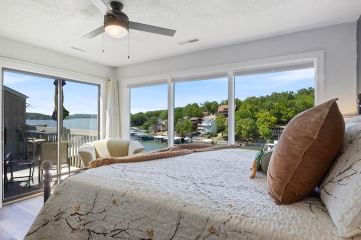 Lakefrontstargazer*fireplace*desk*king Bd*2br/2ba - Osage Beach, MO