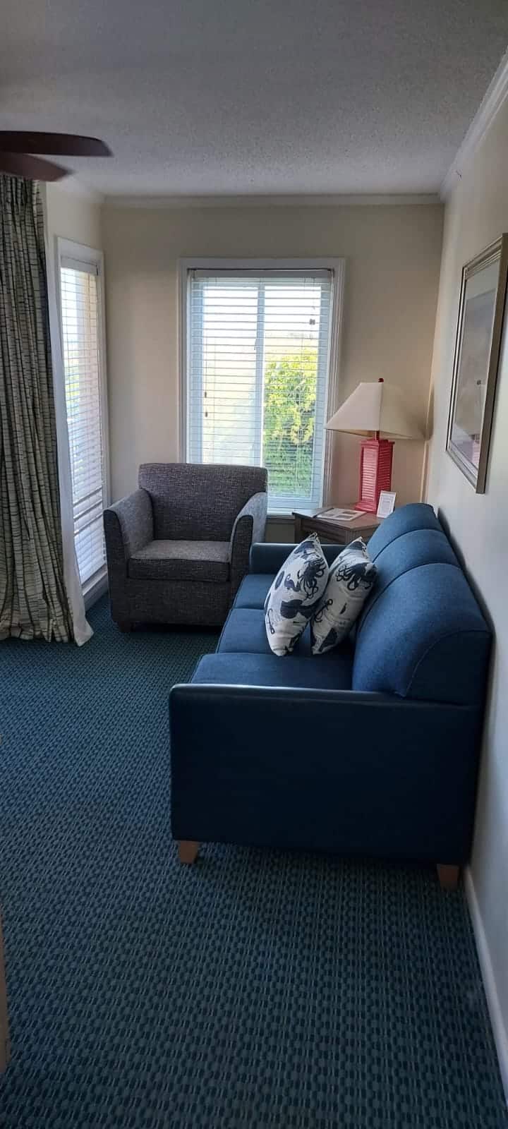 Lovely Condo With Beach  Access! July 4th Week - Beaufort, NC