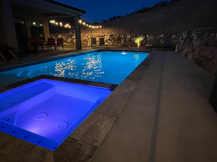 Zion's Edge, Kolob, Private Pool/hot Tub - Views! - Zion National Park