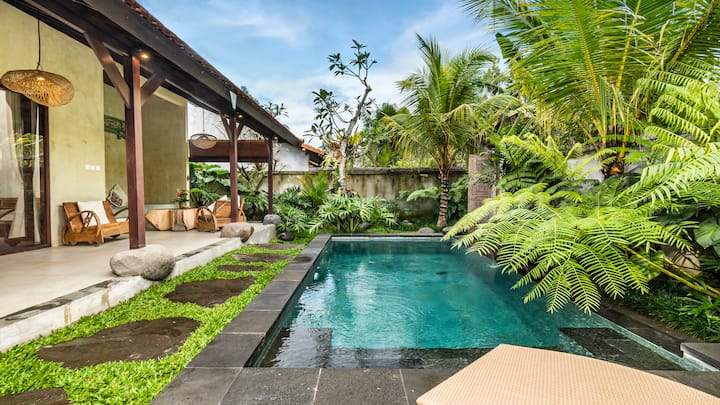 Tropical 1 Br Villa Near Ubud - Ubud