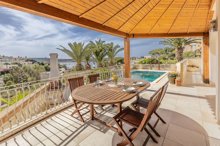 Azure Dream: Lux 4-bed Villa With Pool & Sea View - 馬爾他