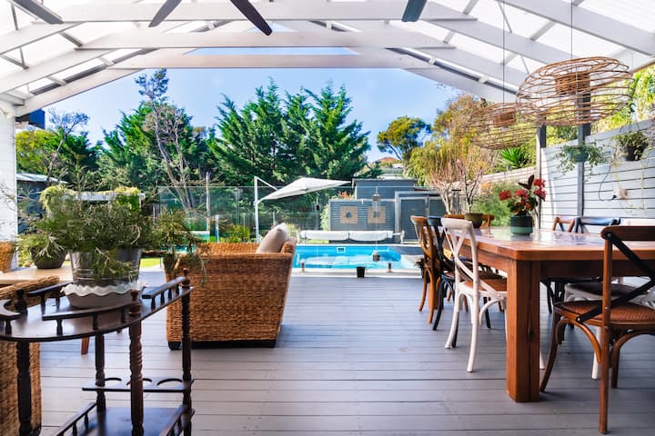 Cape Cod Inspired Home In Rye - Cape Schanck