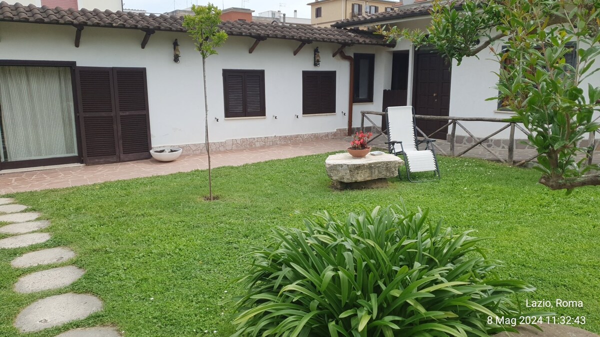 The Fairy Tale Cottage (B) - Houses for Rent in Rome, Lazio, Italy - Airbnb