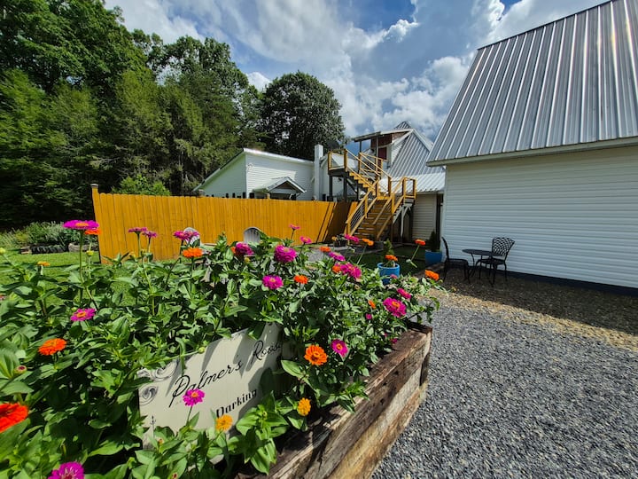 Palmer's Roost! Quiet Country Farm 3 Mins From Wvl - Waynesville, NC