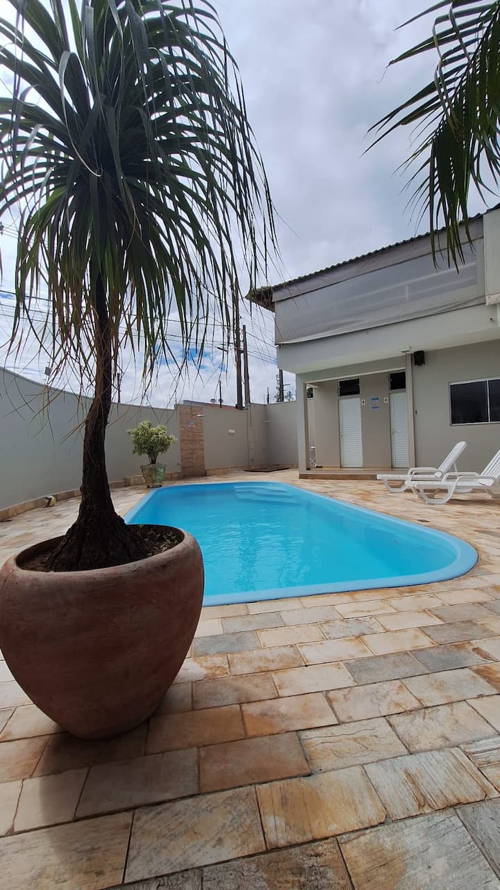 Casa Com Piscina  Em São Carlos - São Carlos