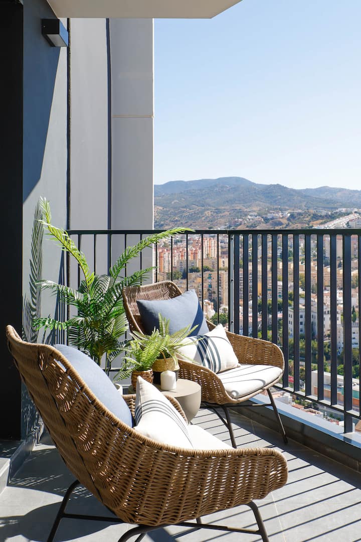 Urban Sky Malaga 3 Bed With  Balcony 27e - Málaga