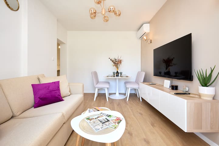 Golden Rose-walking Distance 1 Km - Dubrovnik