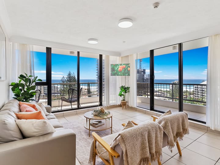 Ocean-river Views I 2br2ba I Walk To Beach I King - Surfers Paradise