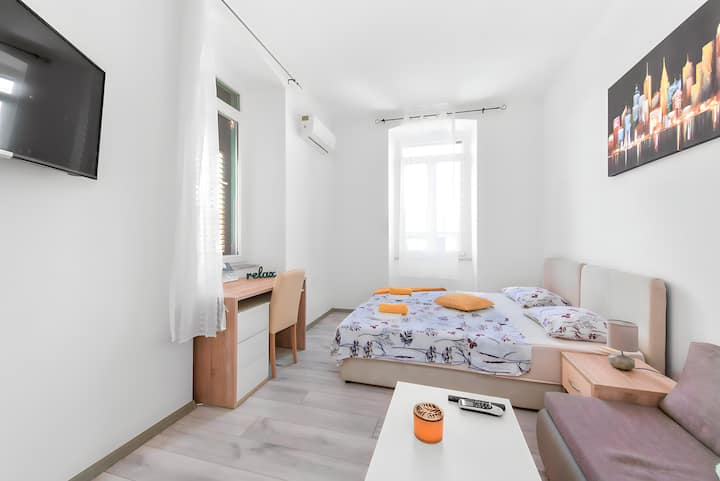 Double Room In City Center - Market 3 - Rijeka