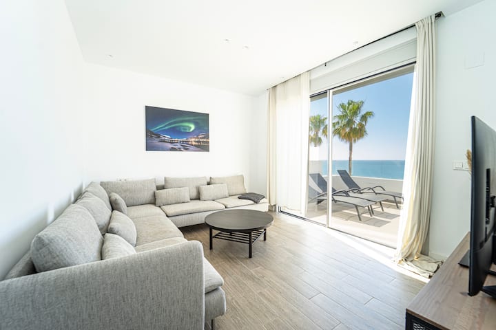 Palm Beach - Shared Pool, Private Parking, Views - Benalmádena