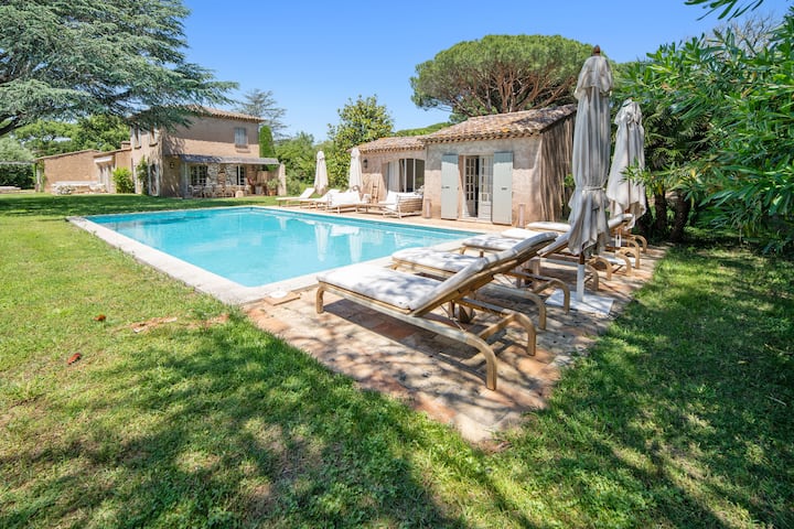 Les Parcs De St Tropez Villa Rénovée - Saint-Tropez