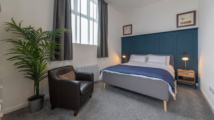 Incredible Modern Apartment | Free Parking - Newark-on-Trent