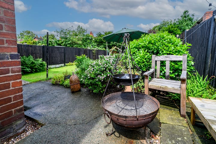 Charming 3-bed Home, Walk To Town & Attractions - 슈루즈베리