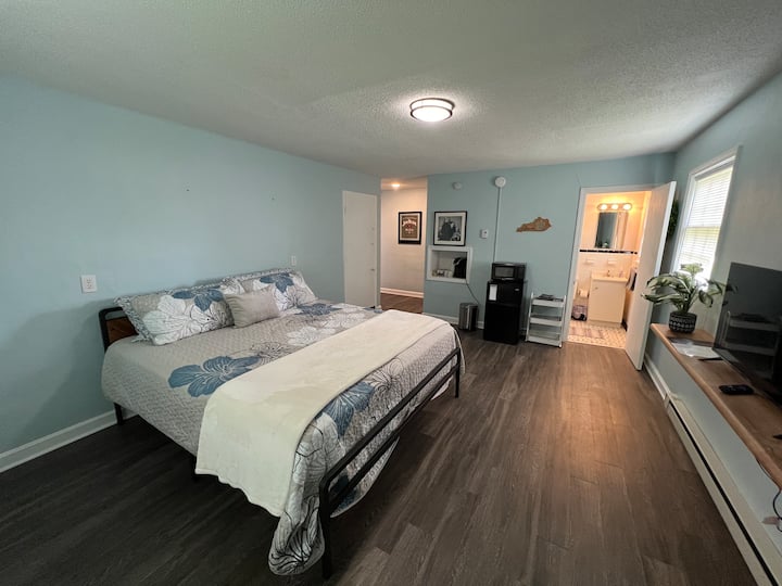 The David Beam Room *No Cleaning Fee* - Bardstown, KY
