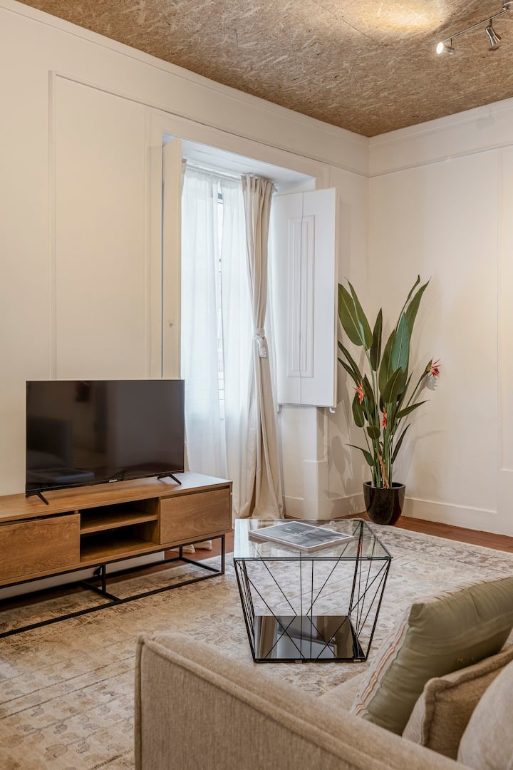 905 Apartments - #5 (5 Bedroom 10 People) - Amadora