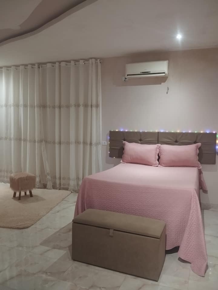 Simples  E Aconchegante - Carolina