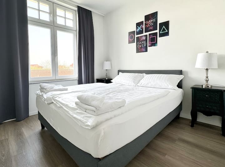 Jay-bnb - Apartment Mit Ps5 Und 65 Zoll Uhd Tv - Dortmund