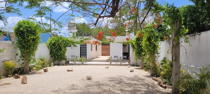 Bungalow Doble Con Albercas Privadas – Para 6 - Mérida