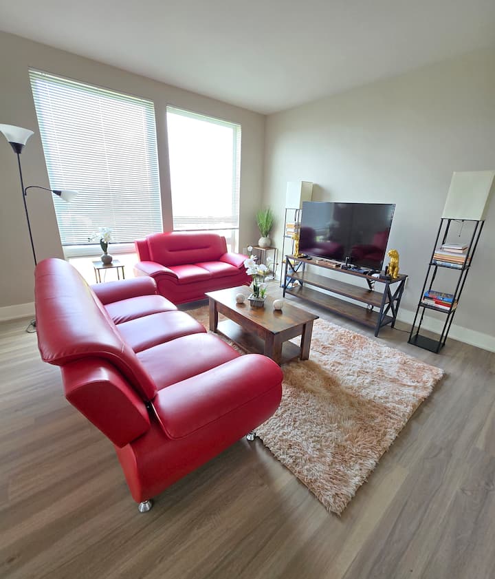 Great For Wfh! Kirkland 2br Near Bellevue+redmond - Kirkland, WA