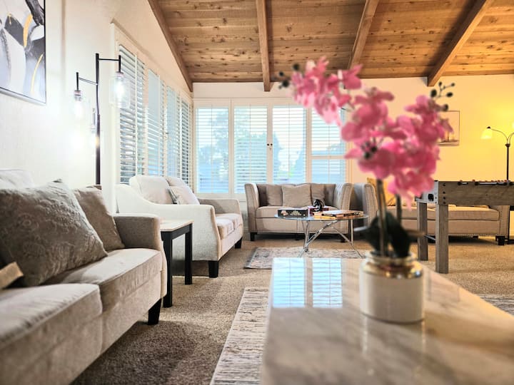 City Of Walnut Retreat W/ 5bd/2ba Near Disneyland - Hacienda Heights, CA