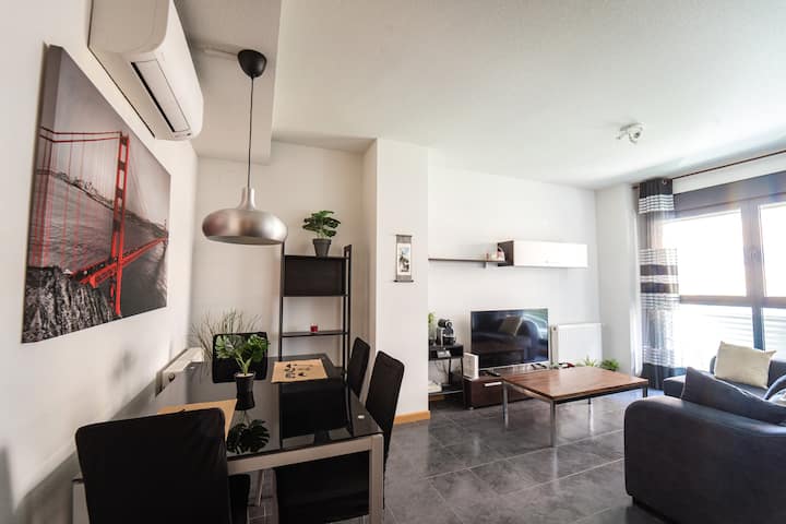 Comfortable Apartment In Tres Cantos By Bebalmy - Colmenar Viejo