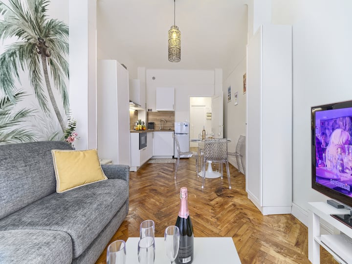 *Carré D’or-appartement De Charme-5mn De La Plage* - ibis budget Nice Californie Lenval