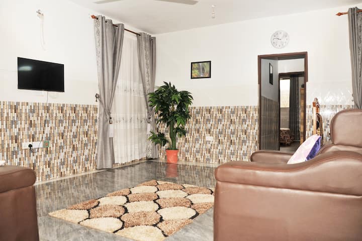 Stunning Relaxing 2 Bed Apartment F/wifi - Kumasi