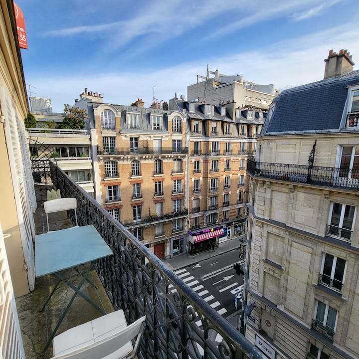 Appartement Avec Balcon Proche Porte De Versailles - Paris 7e Arrondissement