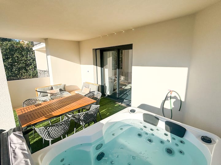 Appart 5 Pers, Jacuzzi Privé, Plage à Pieds - Puget-sur-Argens