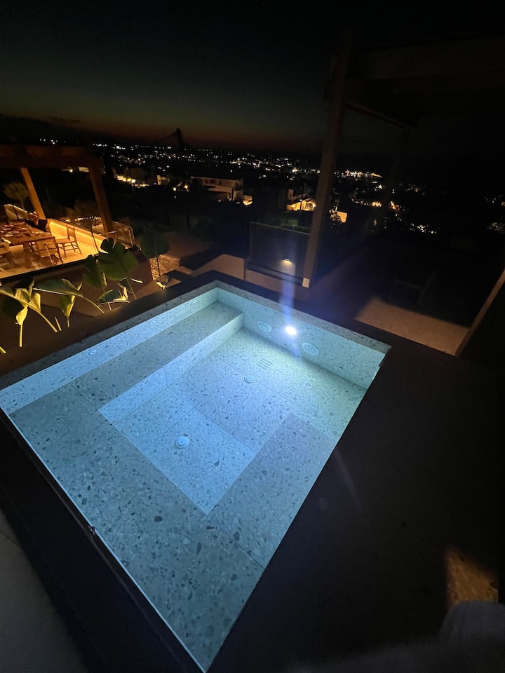 Kaptara Premium Upper Level Unit With Plunge Pool - Koutouloufari