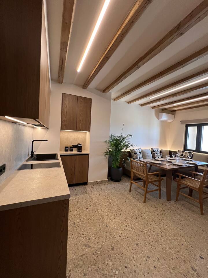 Kaptara Premium Upper Level Unit With Plunge Pool - Koutouloufari