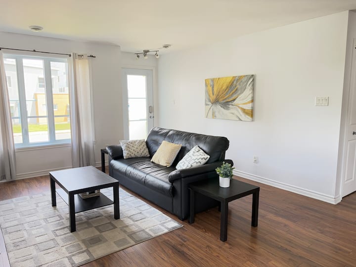 730-beau Condo Près De Tout - Repentigny