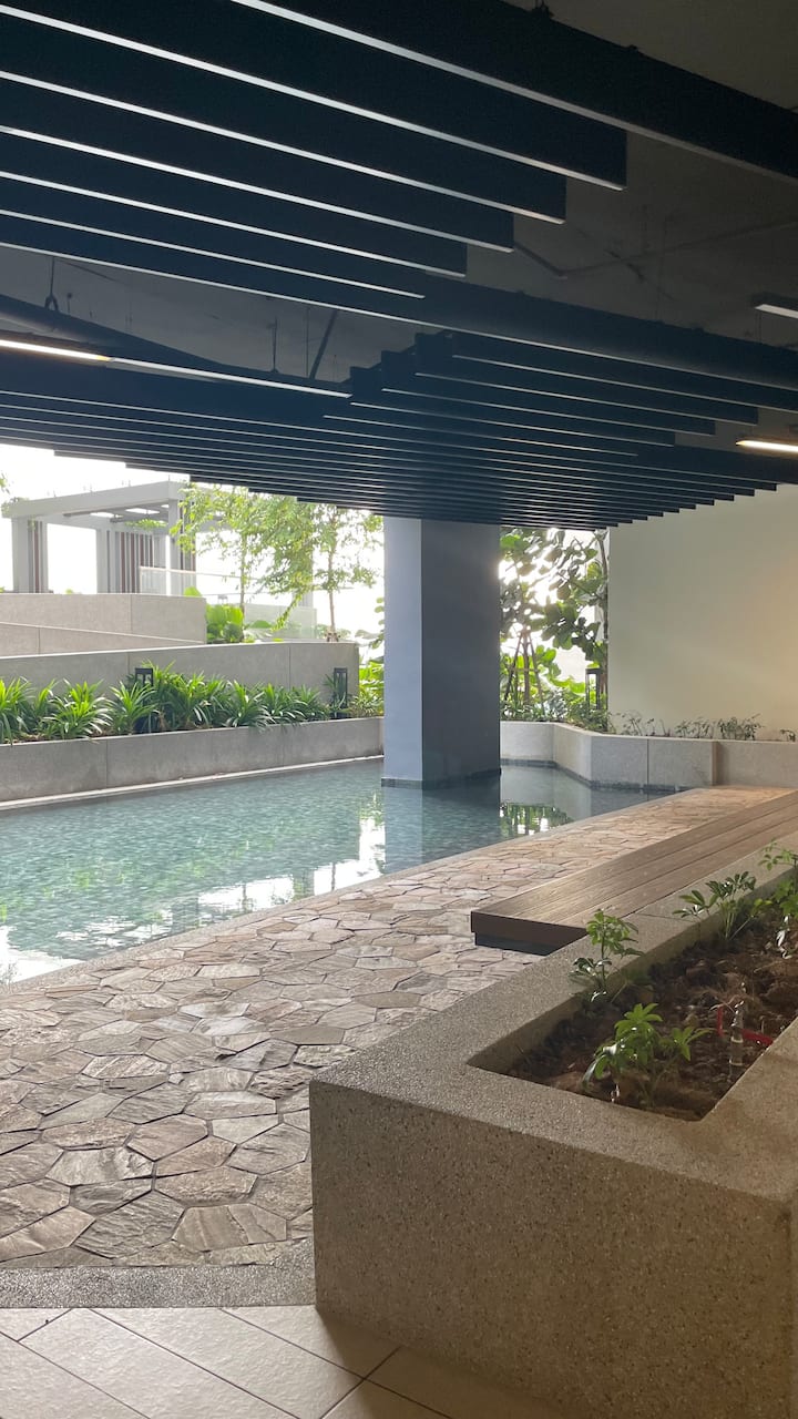 Dian Residency 3br/ Pool View/ 52” Tv With Netflix - Subang Jaya