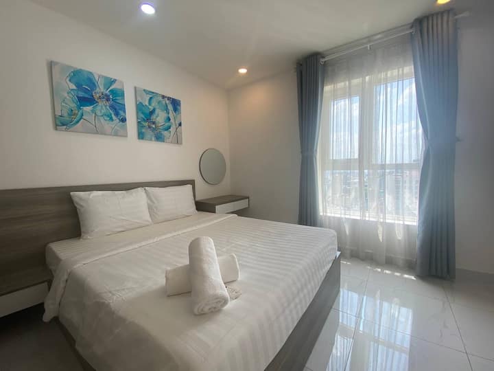 Skyline City-modern 2br With Sunny Balcony In D3 - Phú Nhuận