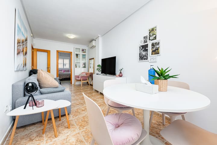 La Loma 2br Penthouse - No Airbnb Fees! - Torrevieja