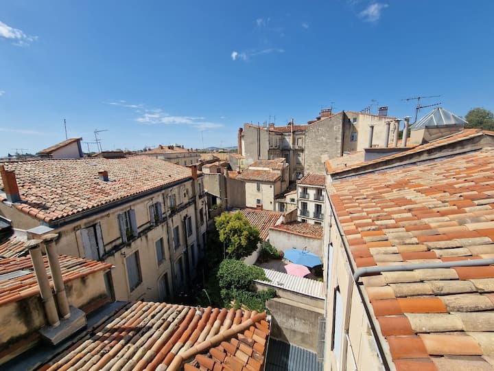 T2 Mansardé Au Cœur De L'écusson - Montpellier