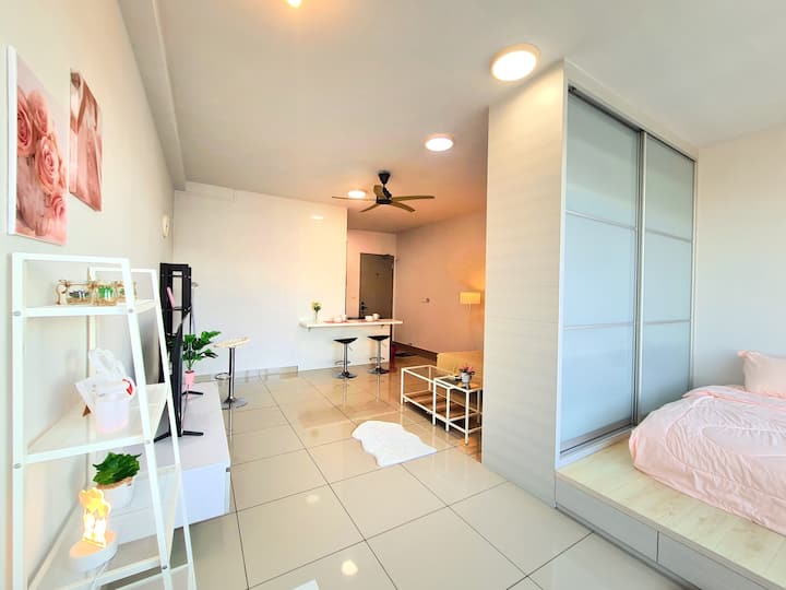 Austin Regency Studio High Floor Free Netflix - Johor Bahru
