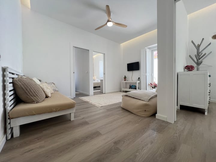 Aloha Pink House 3 Bedrooms In Parede Cascais - Estoril