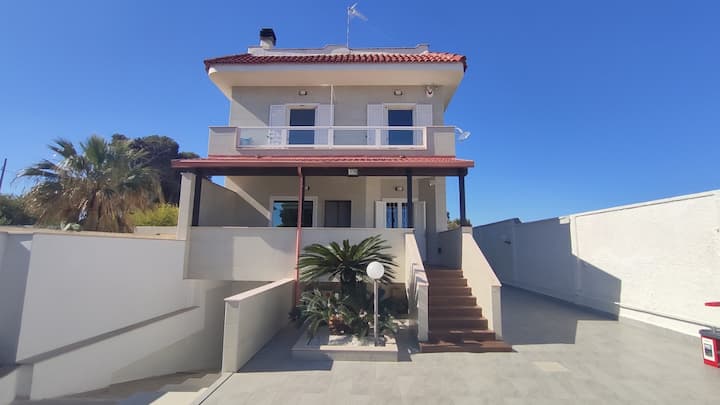 Seagull Apartments 10 Posti Seaview & Airport Bari - Bari