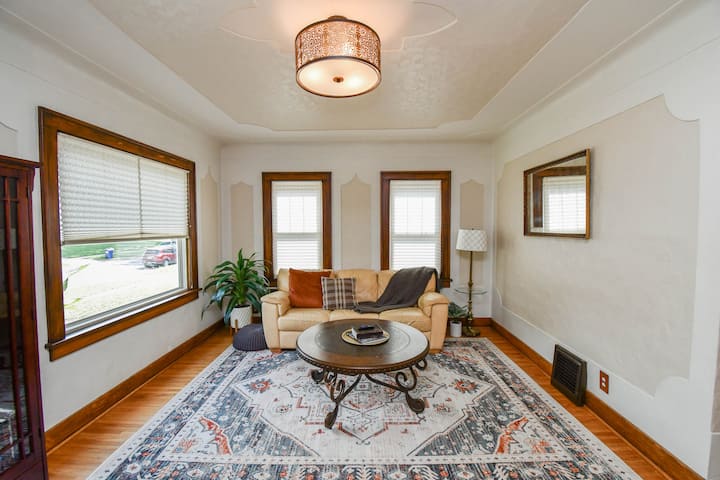Wildflower Suite W/ Full Kitchen Close To Sanford - Sioux Falls, SD